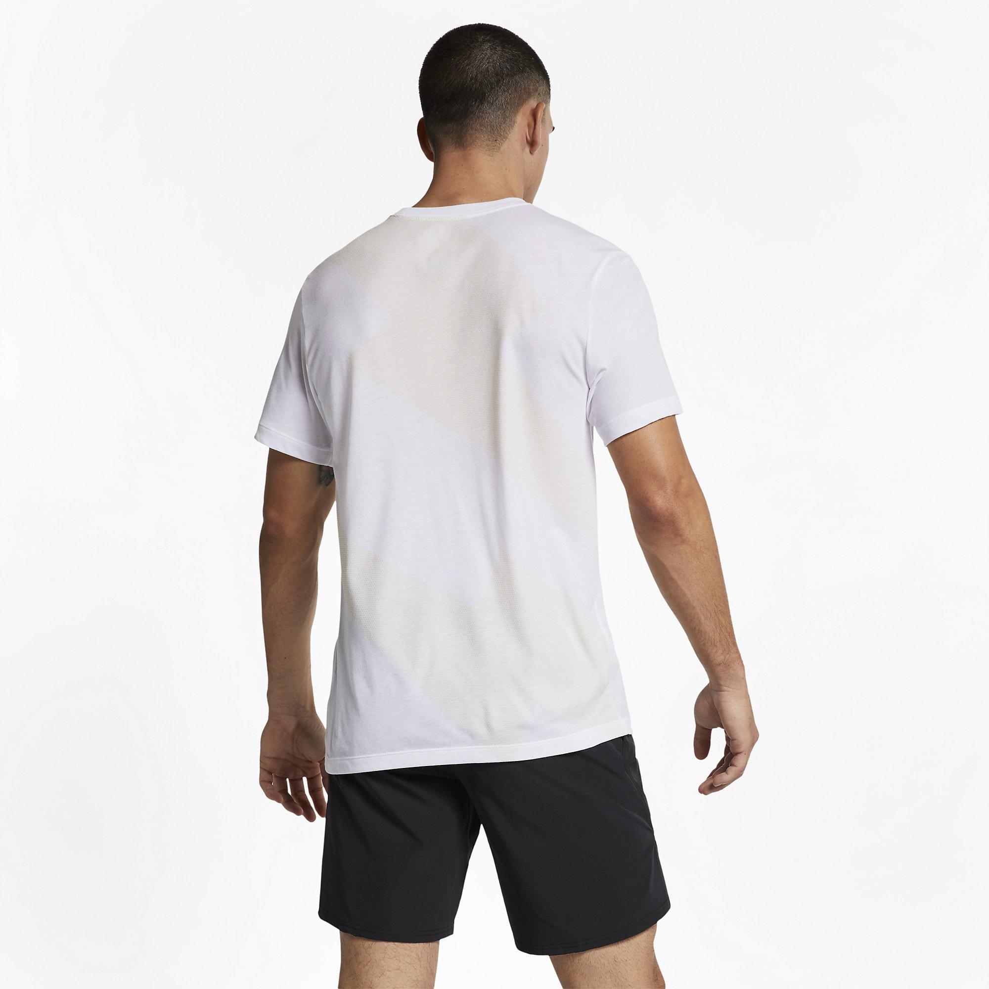 Nike Mens Rafa Tennis T-Shirt - White/Light Carbon - Tennisnuts.com